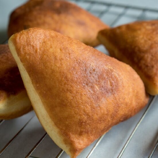 Coconut Mahamri – Kentaste